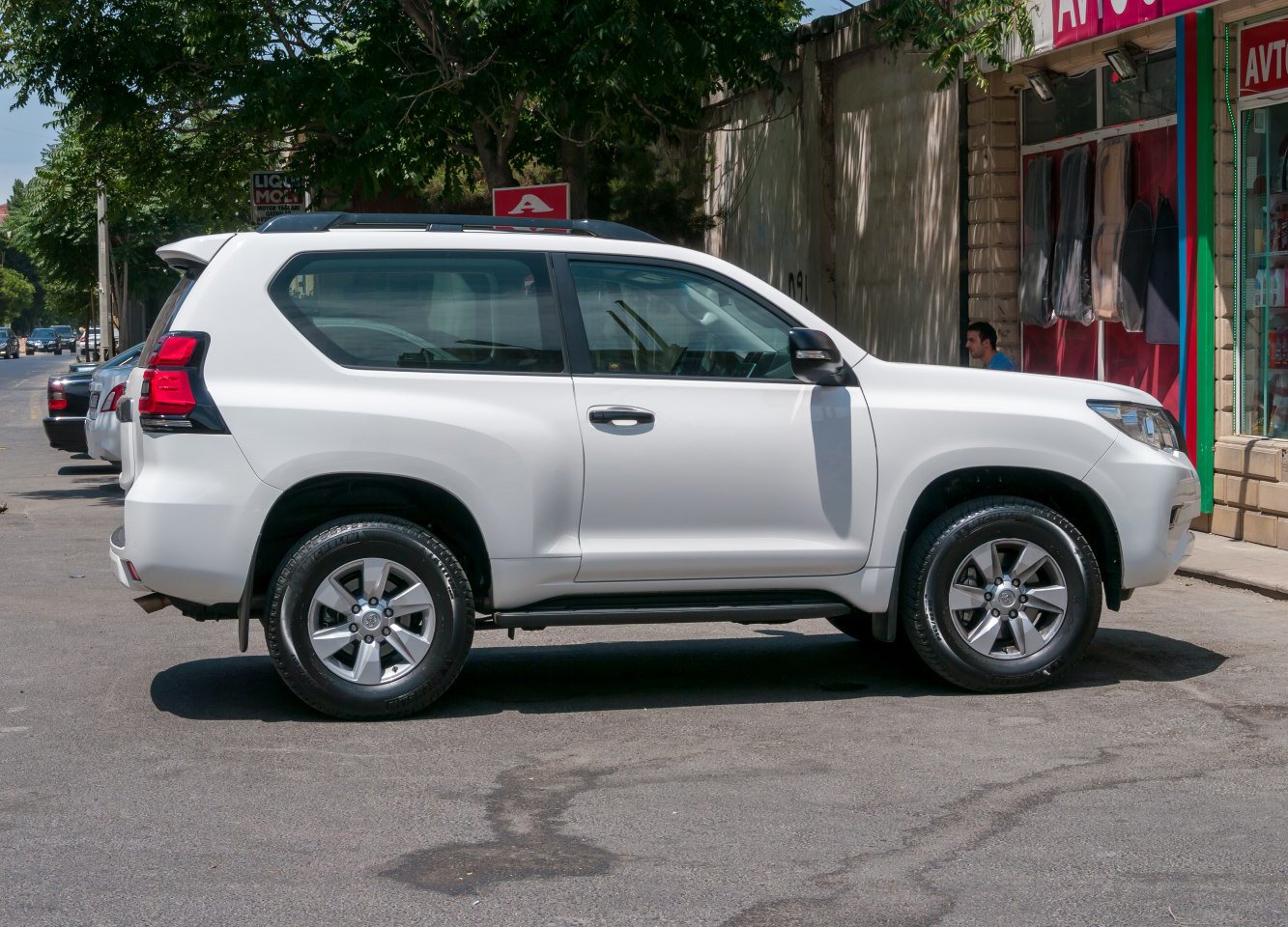 Toyota Land Cruiser Prado (150 facelift 2017) 3Door 2.8 D-4D (177 Hp) 4WD